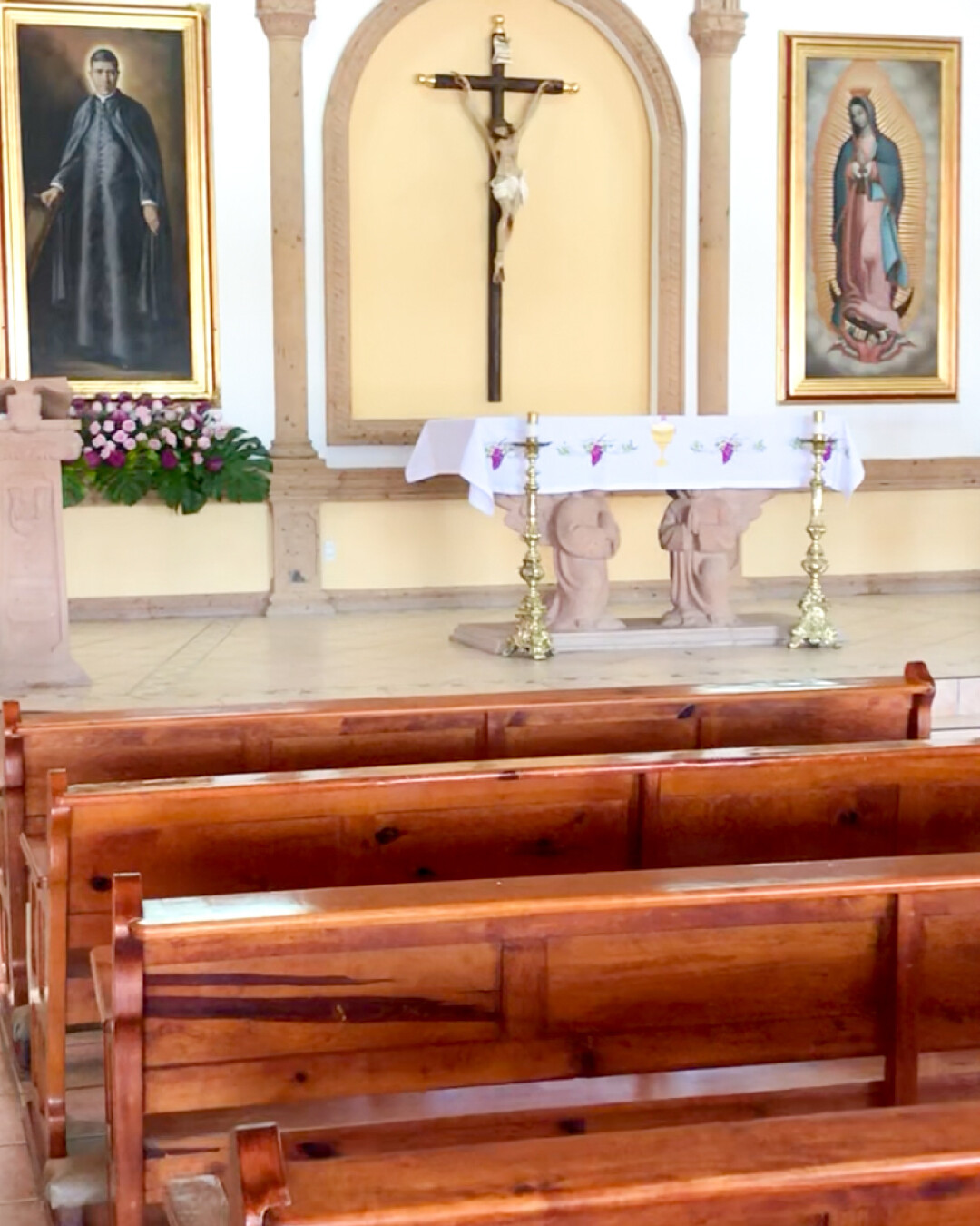 lengua-magazine-El-Santuario-de-San-Pedro-Esqueda-templos-en-jalisco-06.jpg