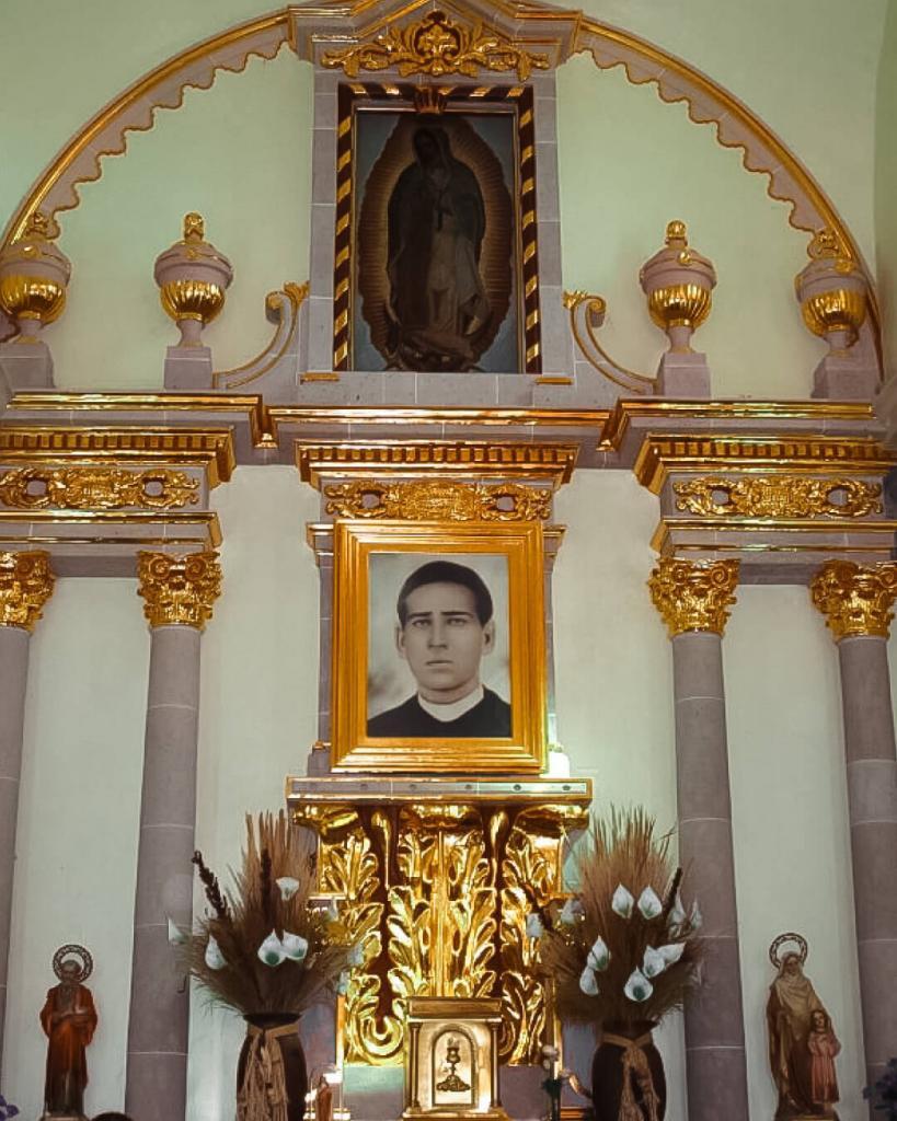 lengua-magazine-El-Santuario-de-Santo-Toribio-Romo-templos-en-jalisco ...